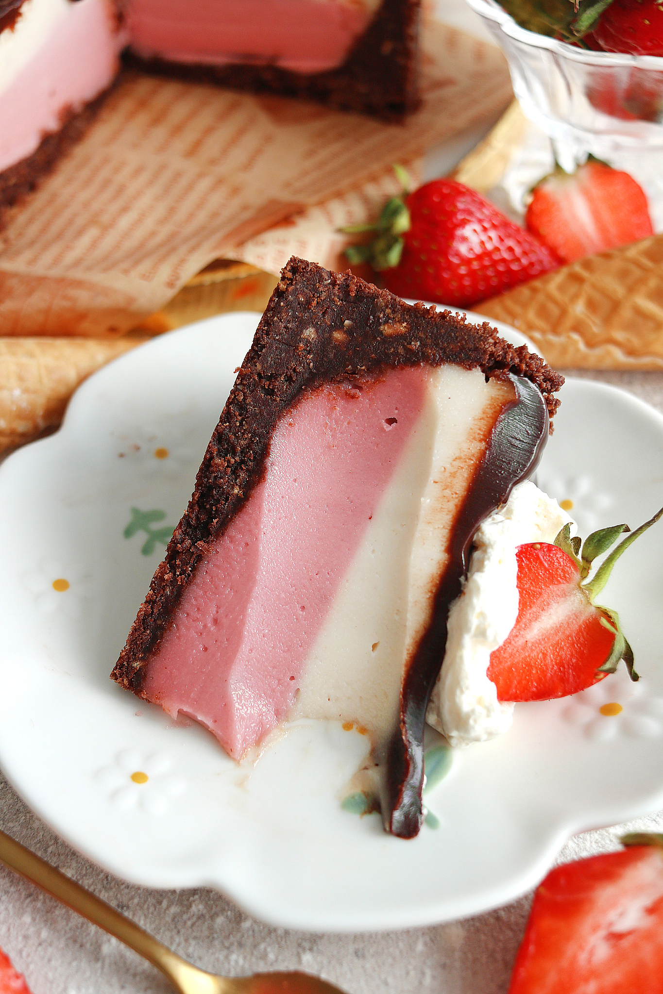 No-Bake Neapolitan Cheesecake - The Little Blog Of Vegan
