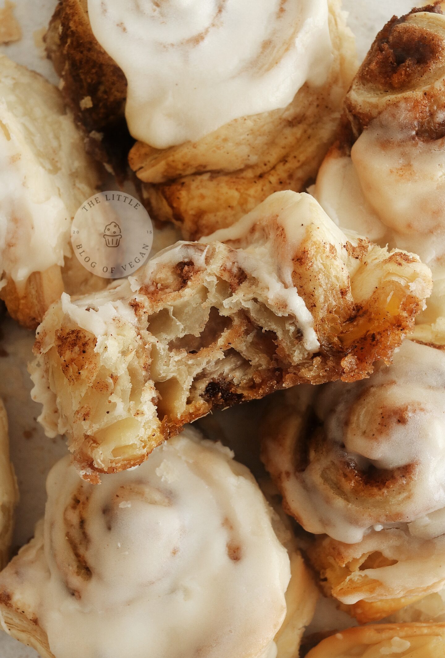 Vegan Puff Pastry Cinnamon Rolls - The Little Blog Of Vegan