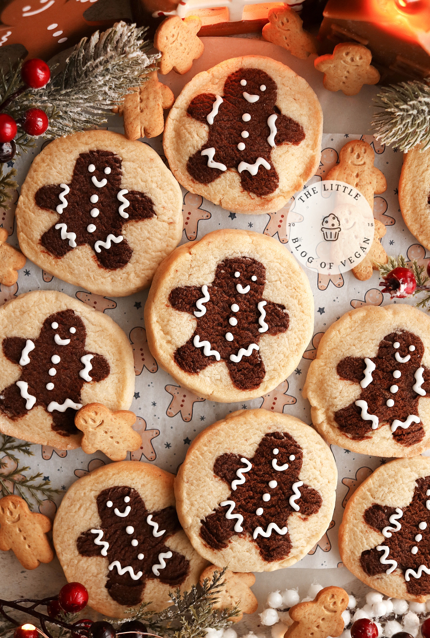 Vegan Gingerbread Sugar Cookies - The Little Blog Of Vegan
