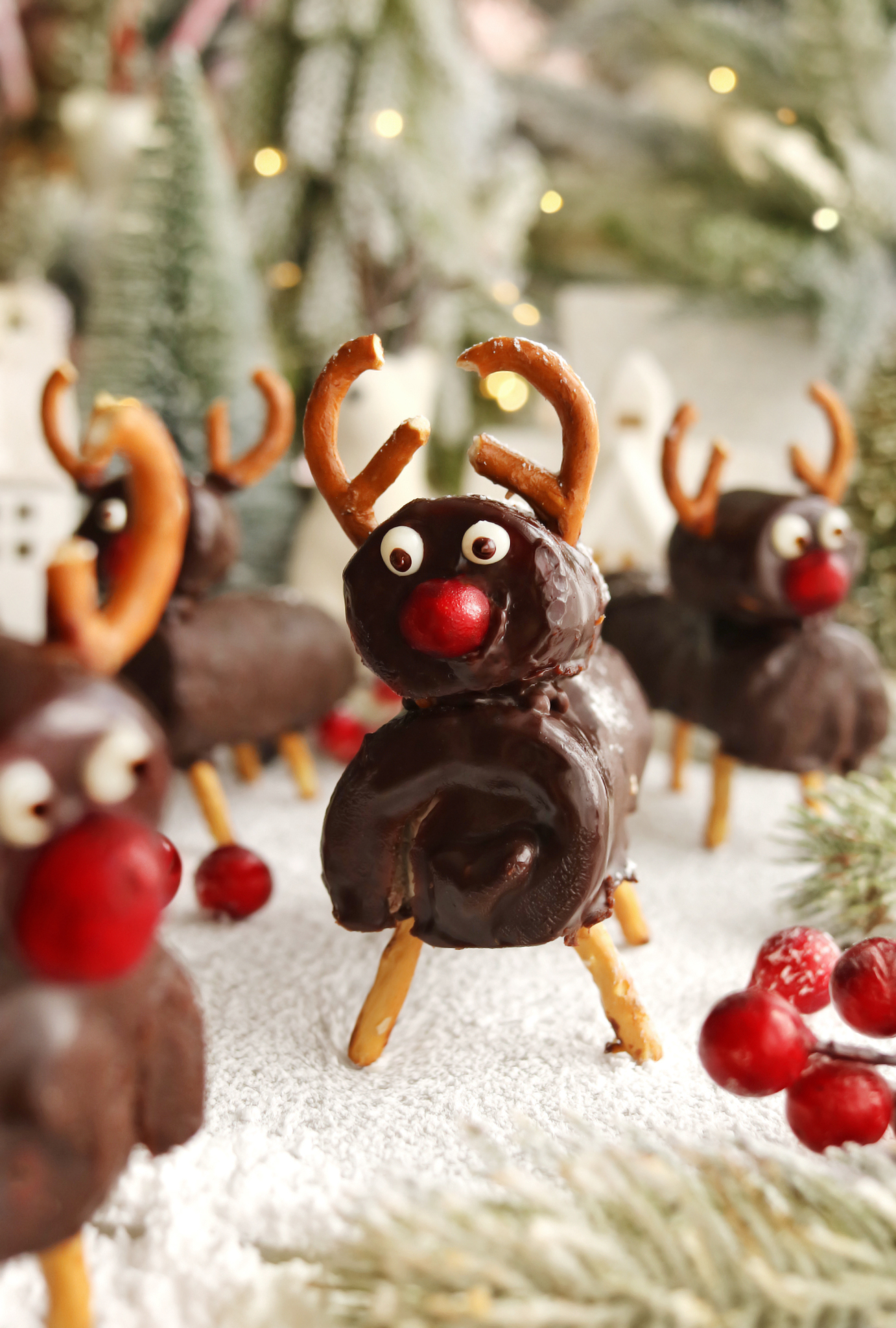 Mini Vegan Reindeer Yule Logs - The Little Blog Of Vegan